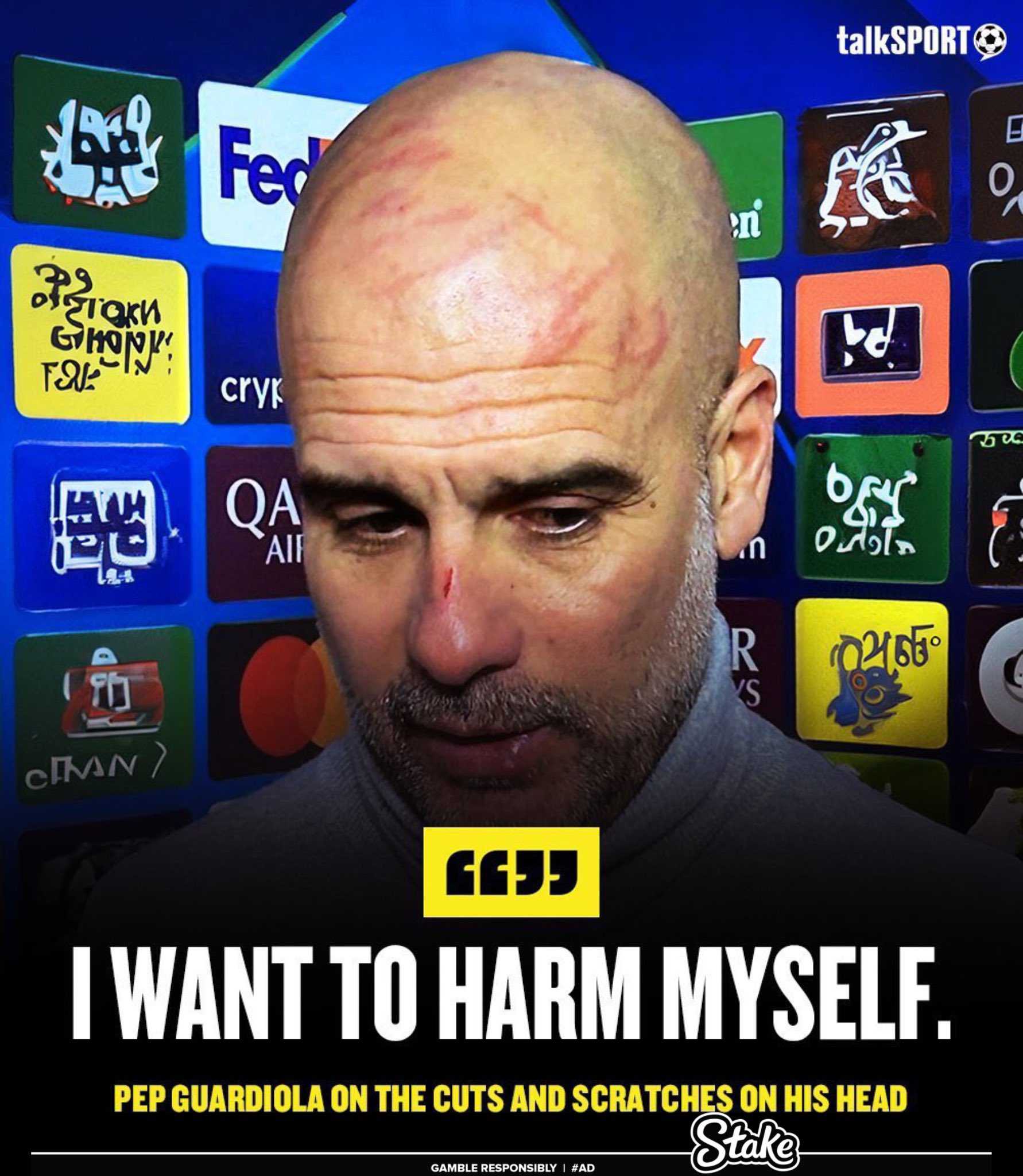 Incredibile Guardiola, va in conferenza pieno di graffi: "Li ho fatti ...