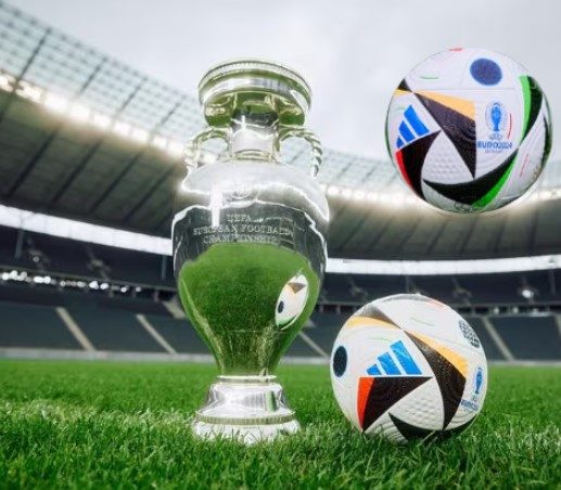 L'UEFA presenta "Fussballiebe", il pallone ufficiale di EURO 2024 (FOTO ...