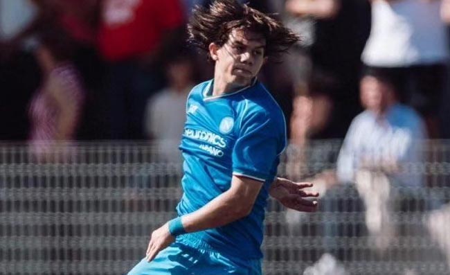 Luigi Picca, il bomber 16enne del Napoli. Gol, fisico e "sportellate ...