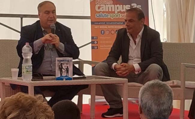 "Ricomincio da te", presentato il libro di Zaccone. Folla di pubblico ...