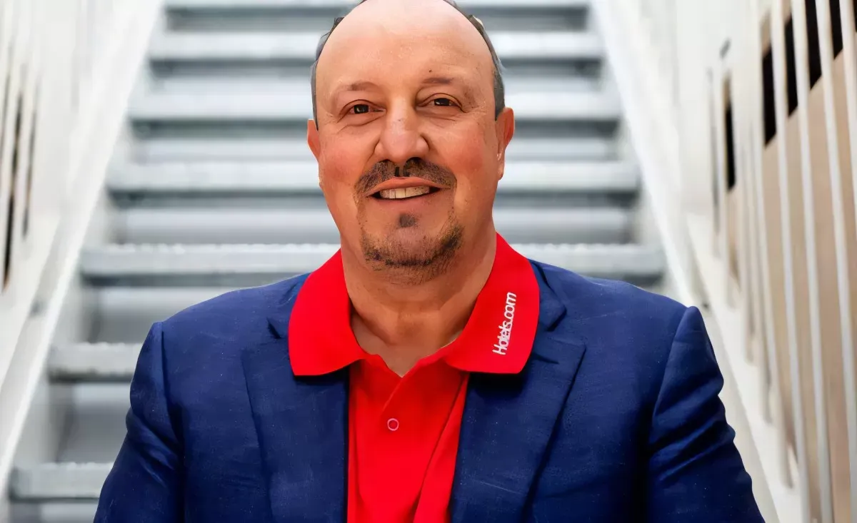 Benitez ha lasciato il Panathinaikos. De Laurentiis ci pensa per l'area ...
