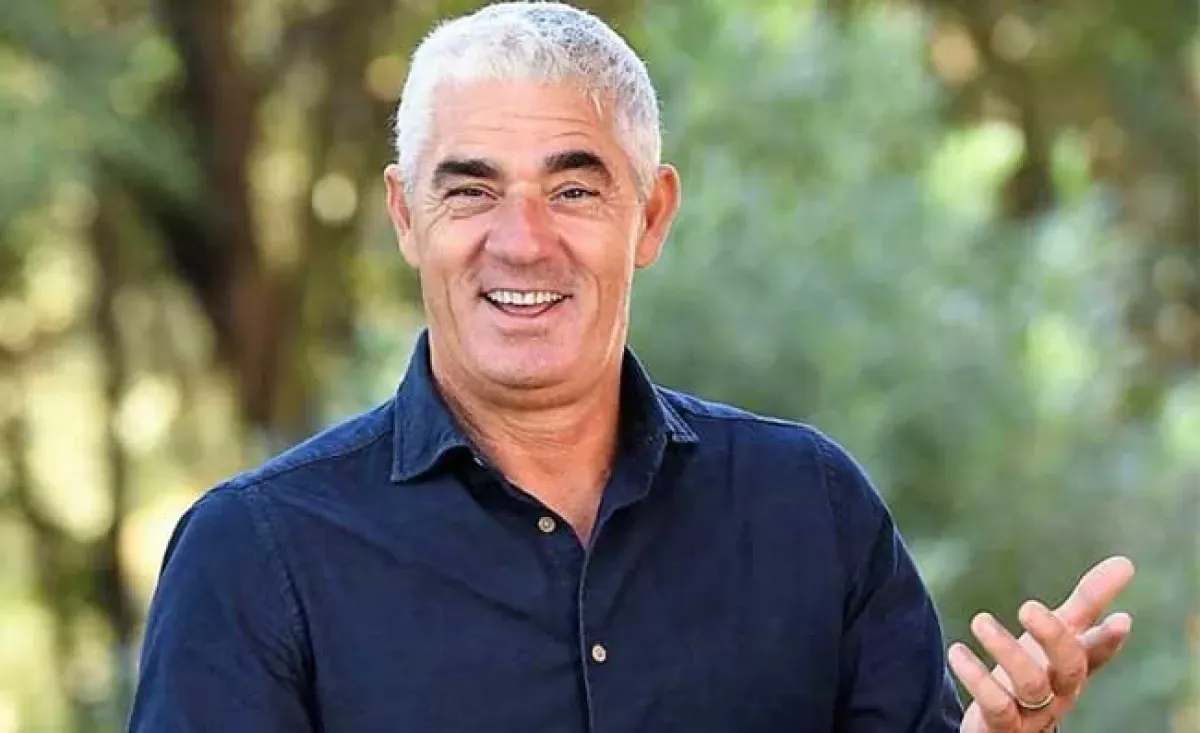 Biagio Izzo: "Non tradisco la mia Napoli, sapete dove vivo ...