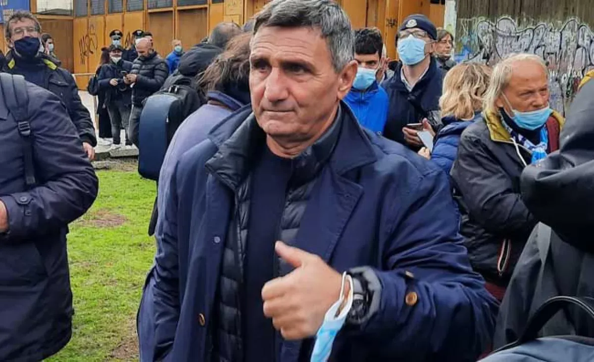 Giordano: "Con queste due cessioni, il Napoli non giocherà più con il 4 ...